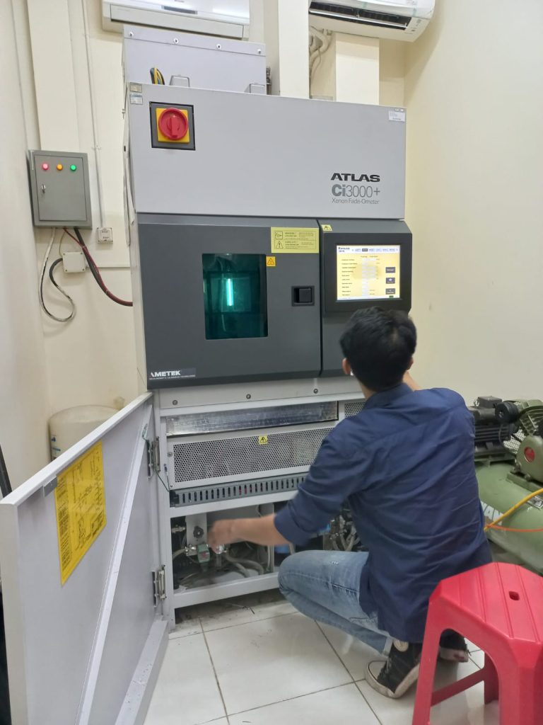 Calibration CI 3000 (weathering test), Brand : ATLAS MTT AMETEK – USA ...
